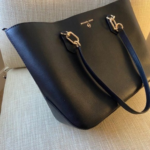 Michael Kors | Bags | Nwt Michael Kors Laney Tote Bag Black Original ...